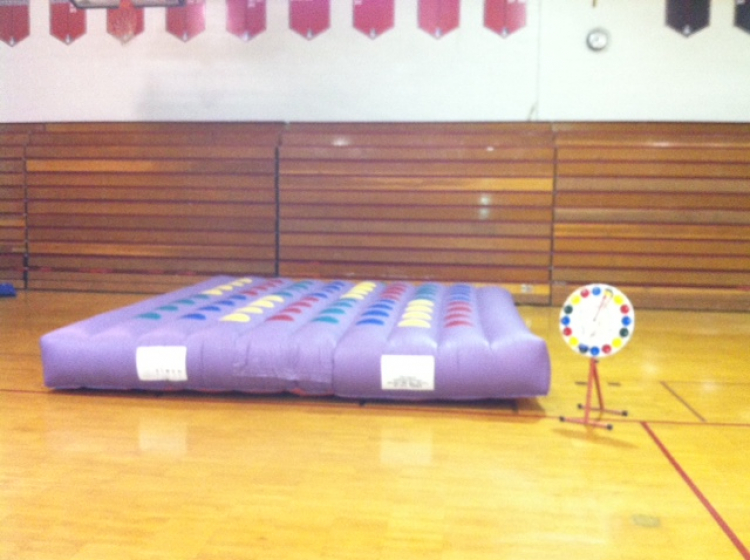 Inflatable Giant Twister - Moonwalks And More